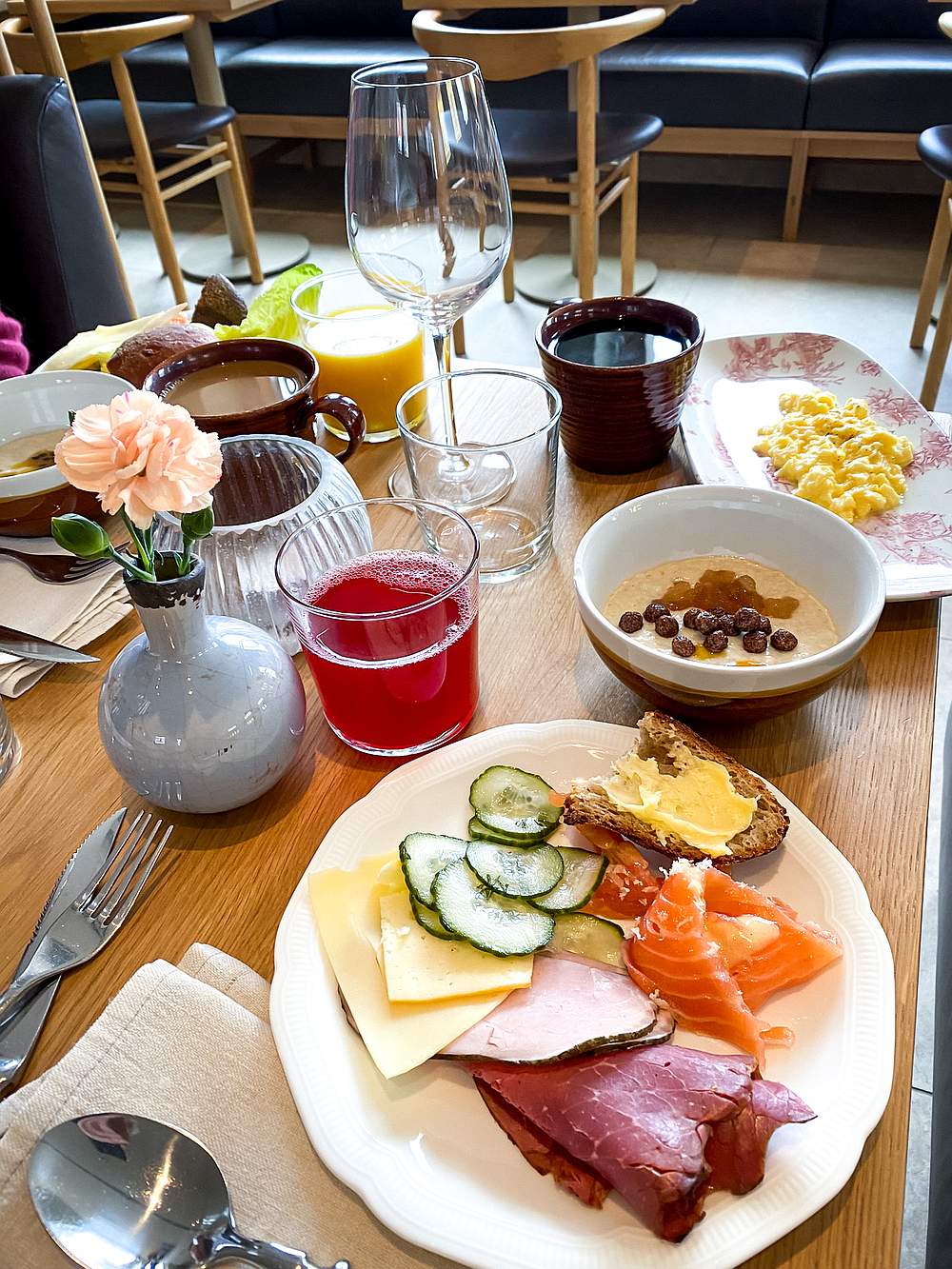 Aamiainen RUNO Kitchen Porvoo - Aamiaiset.fi