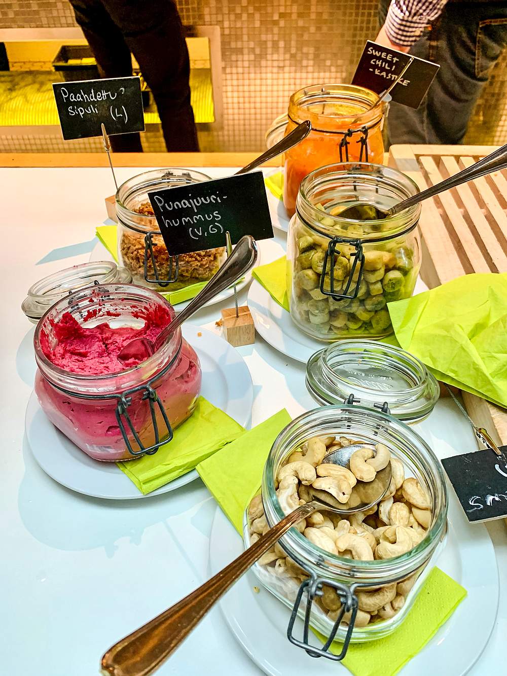 Lunch Holiday Inn Open Lobby Helsinki - Luncher.fi